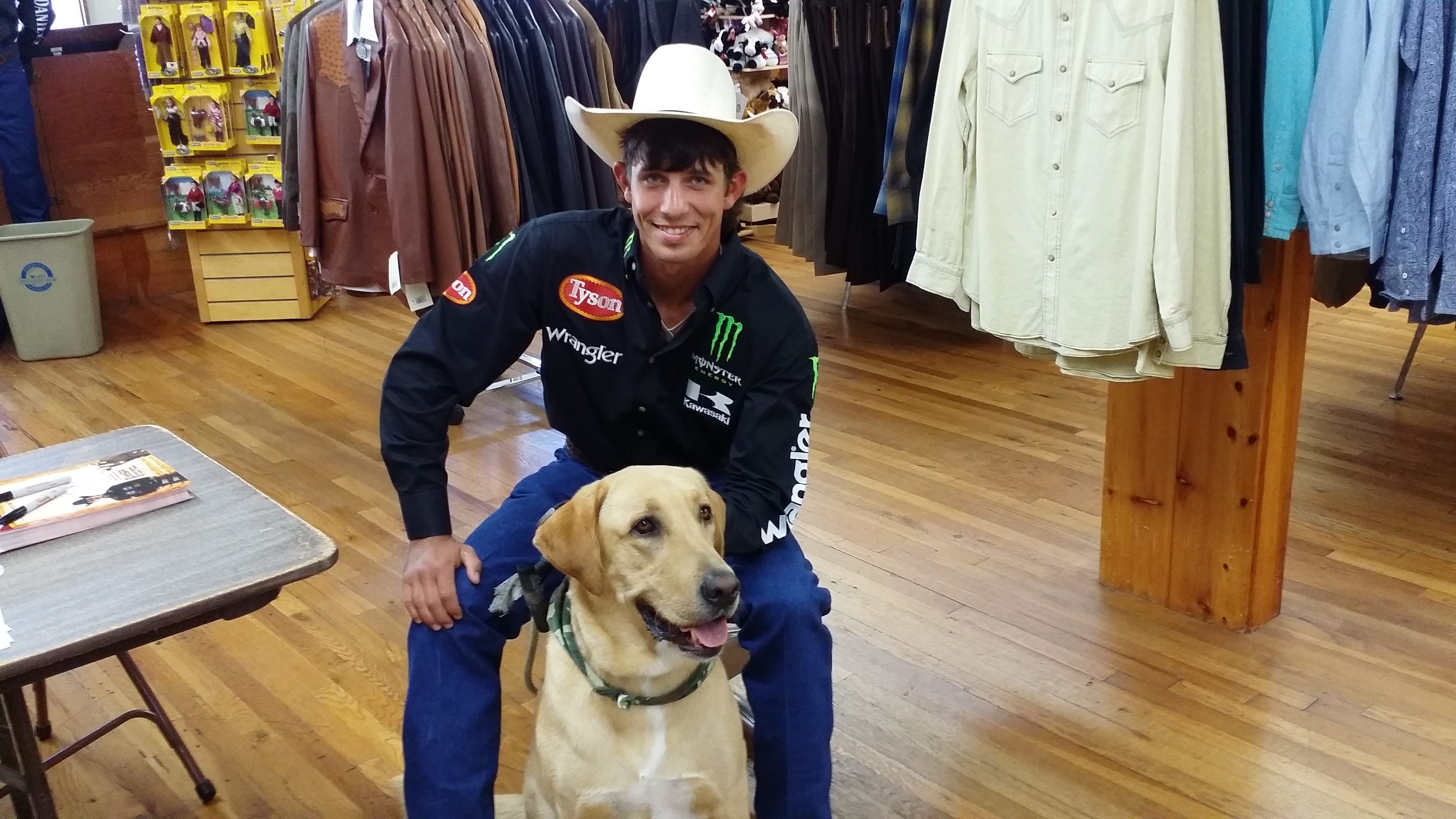 J.B. Mauney's Bushwacker Bails World Champion